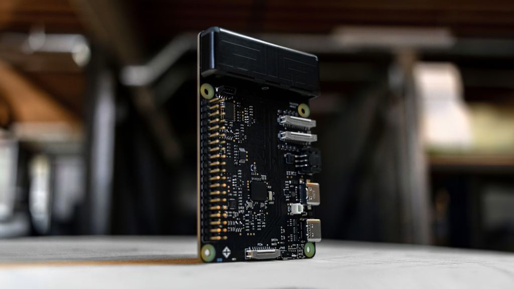 Tachyon: Powerful 5G single-board computer w/ AI accelerator - Hunt4Best